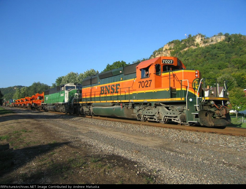BNSF 7027